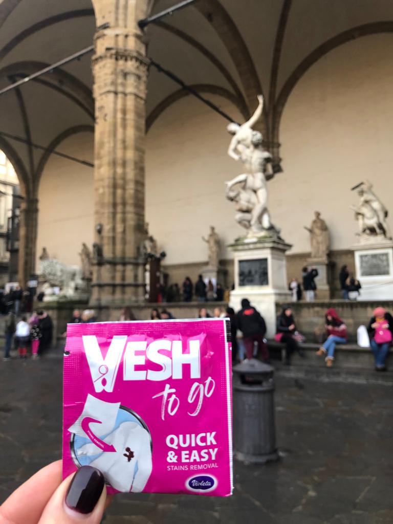 Robčki za takojšnje odstranjevanje madežev Vesh to go – vaš zaveznik v ...